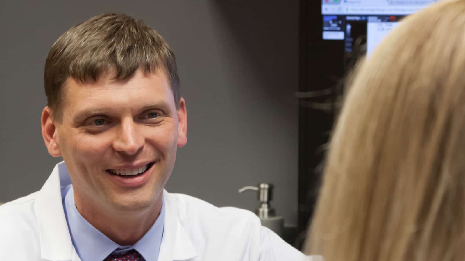 Femtosecond Astigmatic Keratotomy (AK) – Kugler Vision