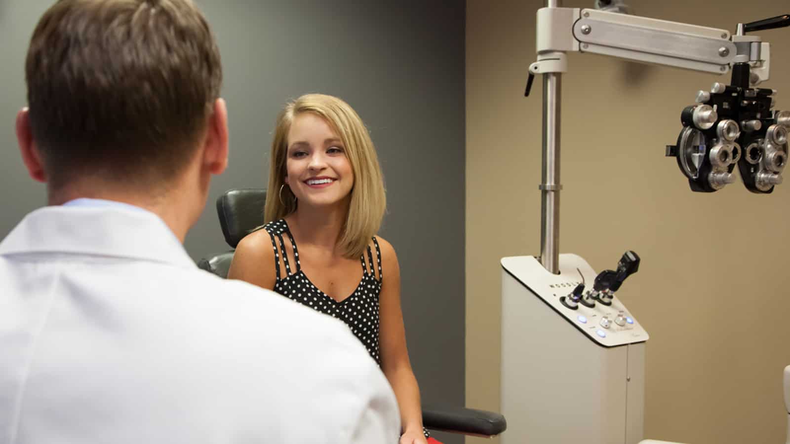 Looking For A LASIK Surgeon In Omaha? - Kugler Vision