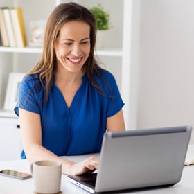 Experiencing Digital Eye Strain? Healthy Habits For Computer Users